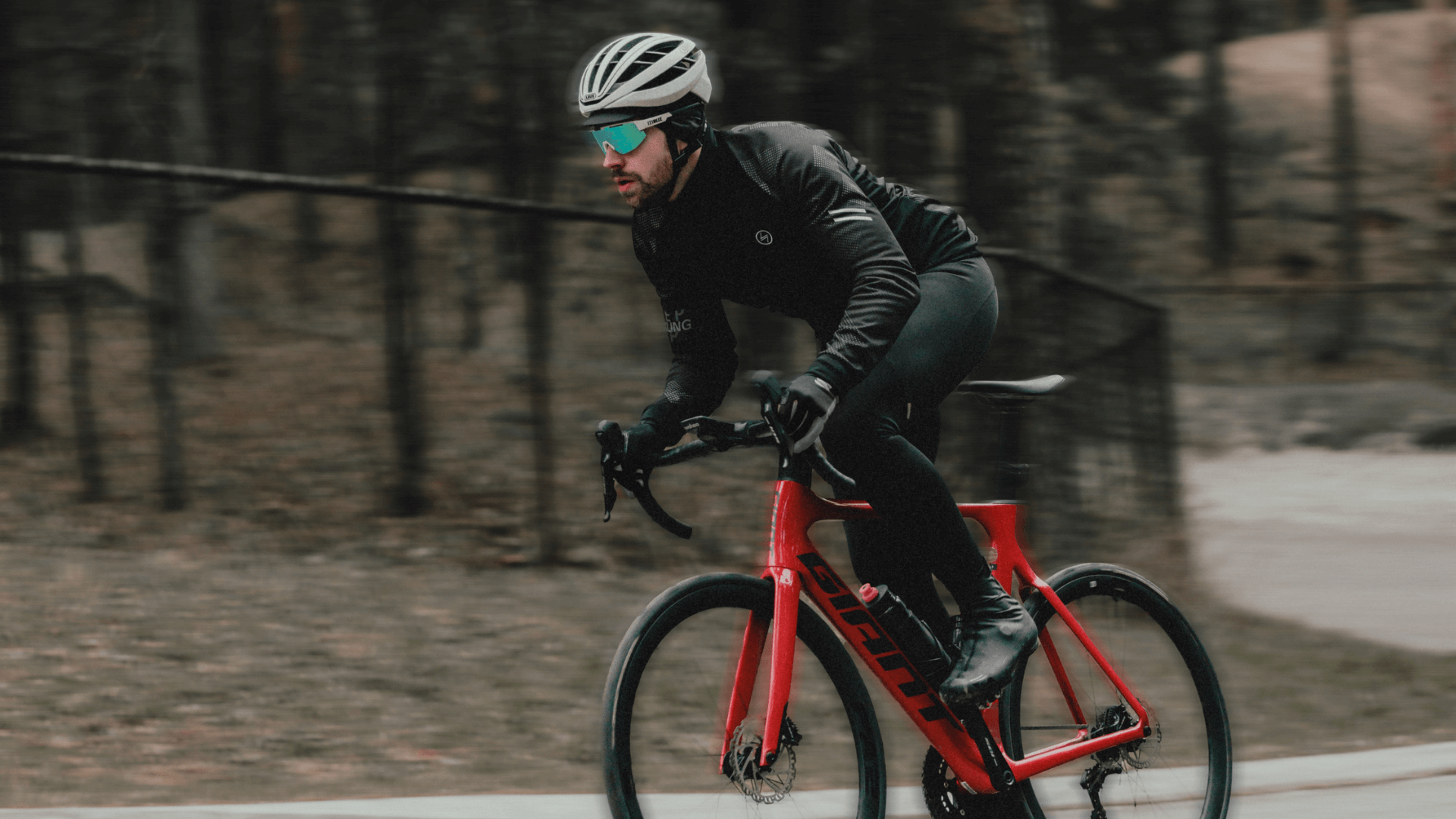 The Science of Speed - Aerodynamic Cycling Kit Designs – STEEP