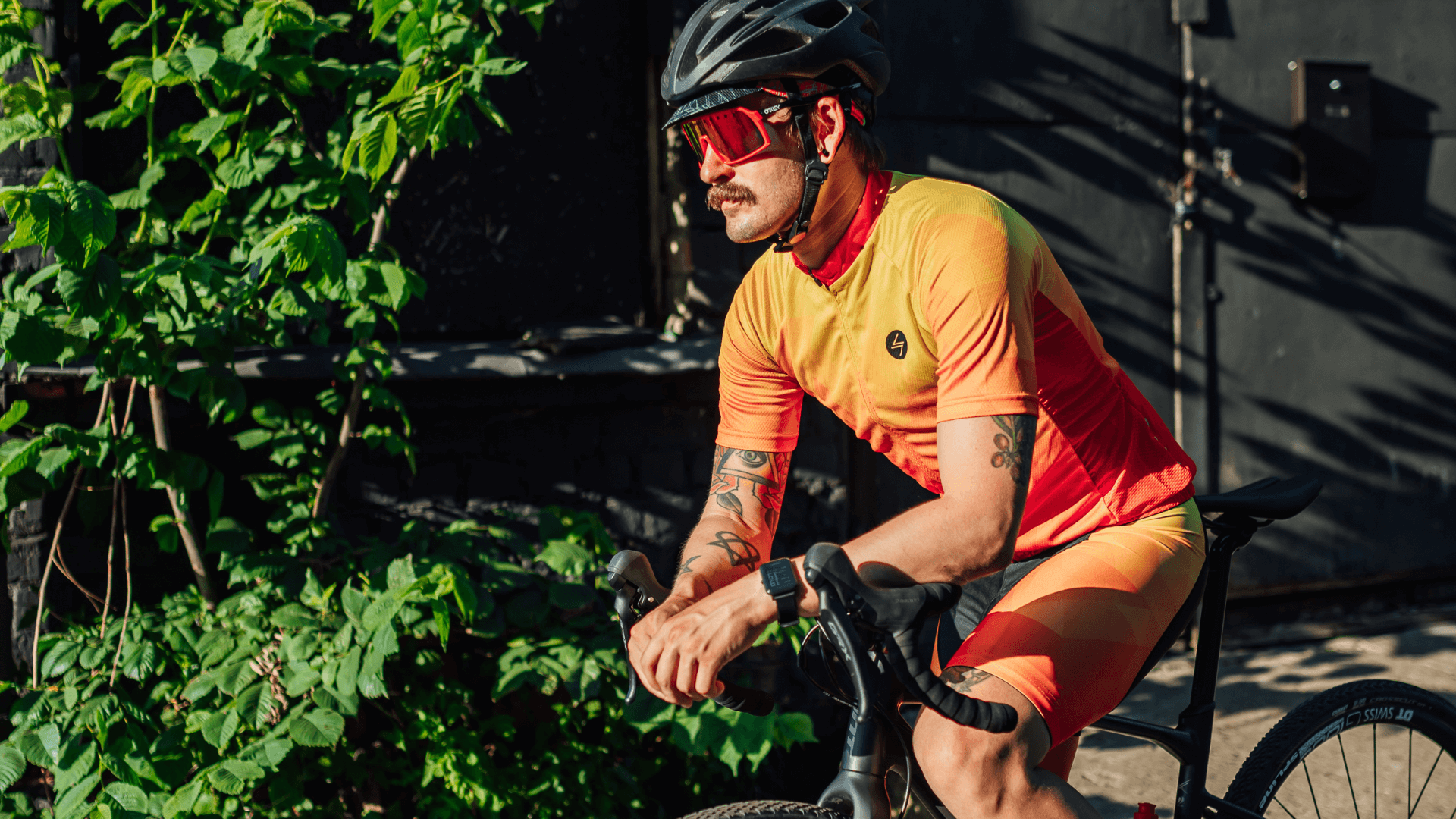 The Essential Guide to Choosing Your First Cycling Kit – STEEP